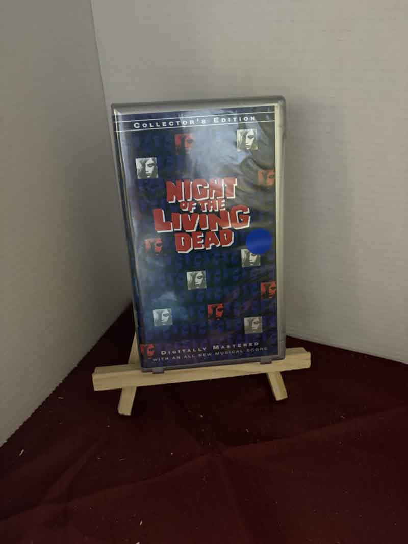 vhs-night of the living dead 1968 - Moviestuff.ca